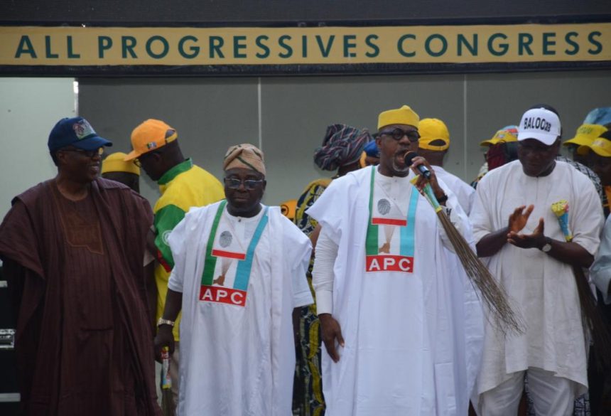 Campaigns Abiodun Storms Ogun Waterside Lg Promises Completion Of